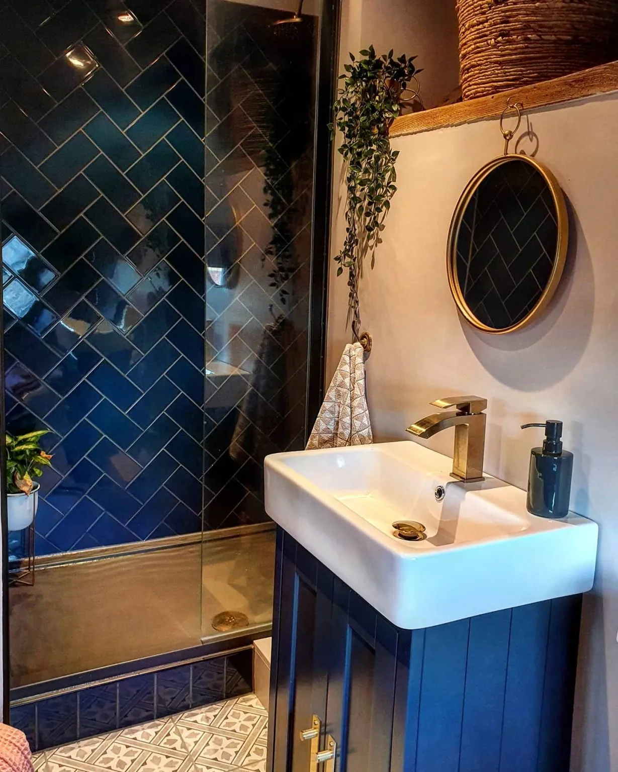 Farrow and Ball Peignoir: How to Use This Romantic Colour